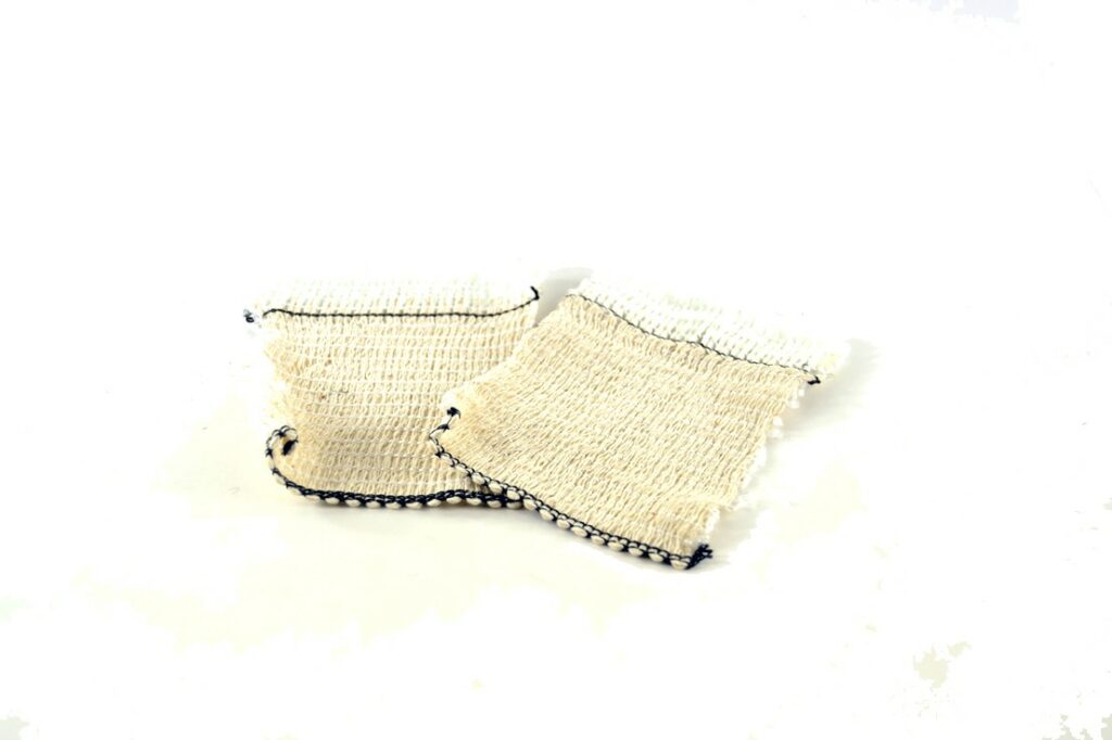 WICKS FLAT 2 PIECE IN A PACKET - A.Bassa & Sons